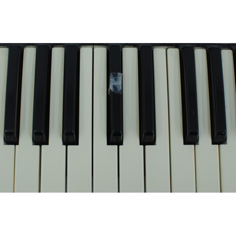 Clavier Yamaha DGX-200